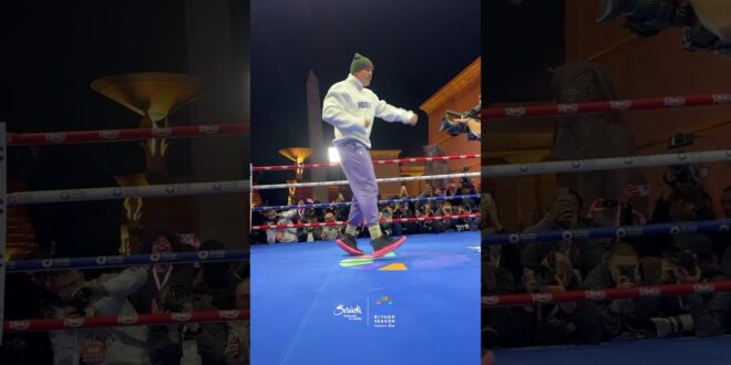 Oleksandr Usyk’s impressive dancing at open workout – Boxing News